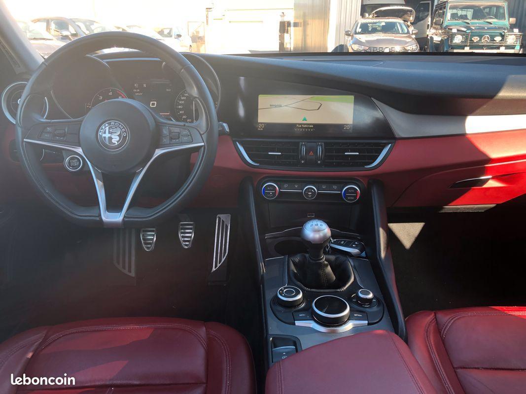 Alfa romeo giulia (952) 2.2 jtd 16v bvm 180cv - Garage Automotive